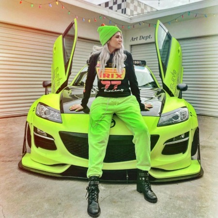 Collete Davis: American Race Car Driver in Love with Adam Iz, Racing ...