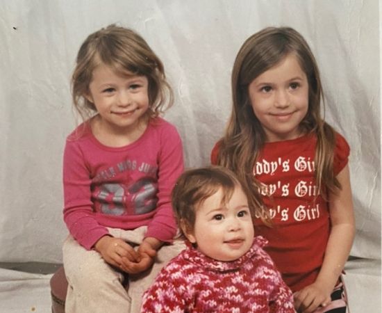 Who Is Odessa A'zion? Meet Pamela Adlon Daughter - Net Worth, Parents ...