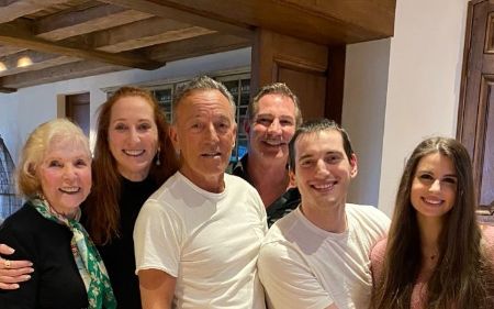 Love Life of Bruce Springsteen: His Two Marriages and Fatherhood of ...