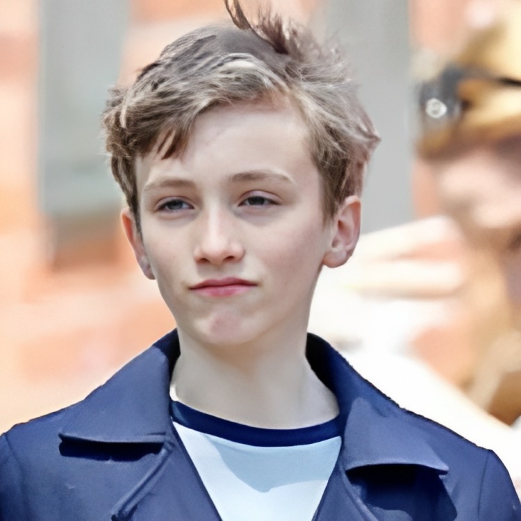 Who Is Rachel Weisz Son? Meet Henry Aronofsky - Learn about His Parents ...