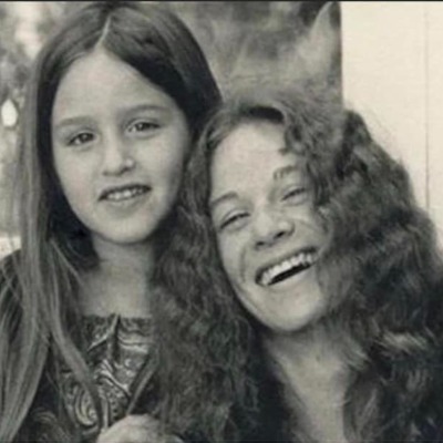 Carole King's Daughter Sherry Goffin's Story: Married Life, Children ...